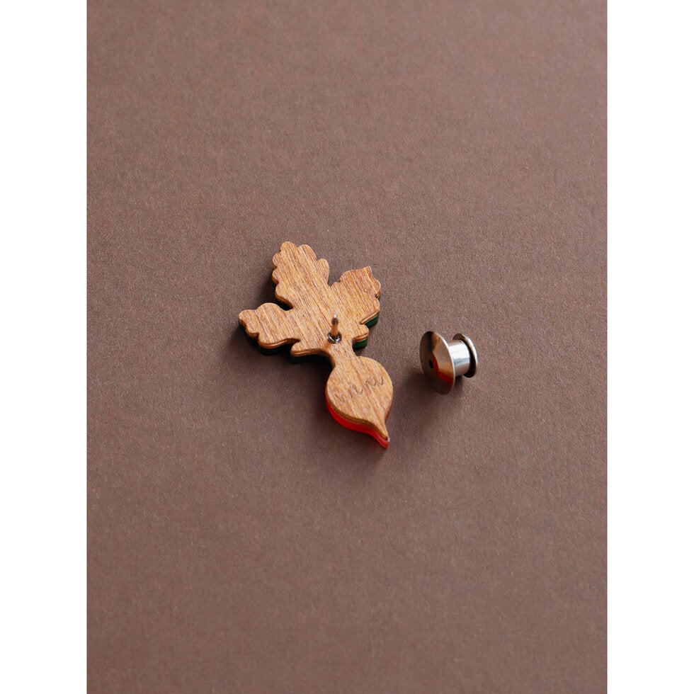 Wolf & Moon : Radish Pin – Broochaholic