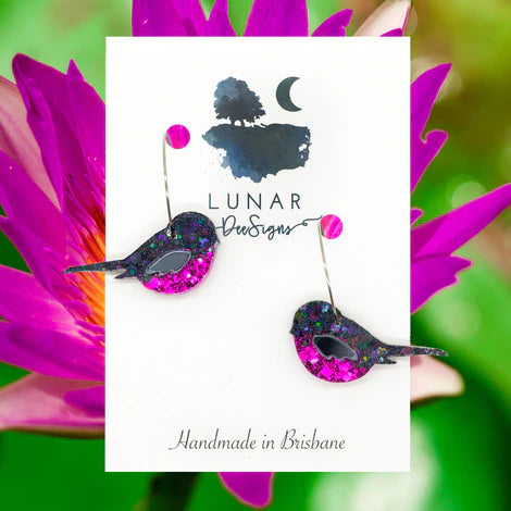 Lunar Deesigns : Rodney the (Australian Pink) Robin - Hoops – Broochaholic